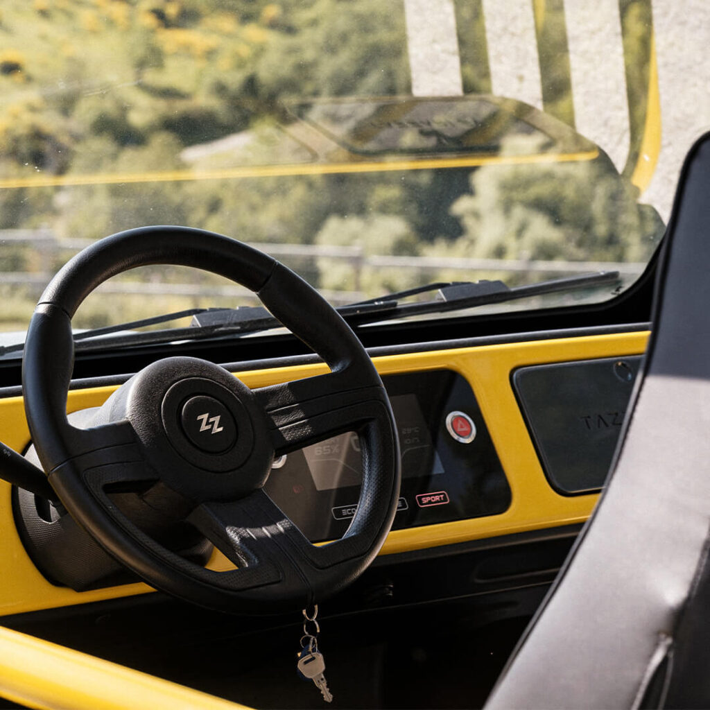 Opensky – Tazzari Zero